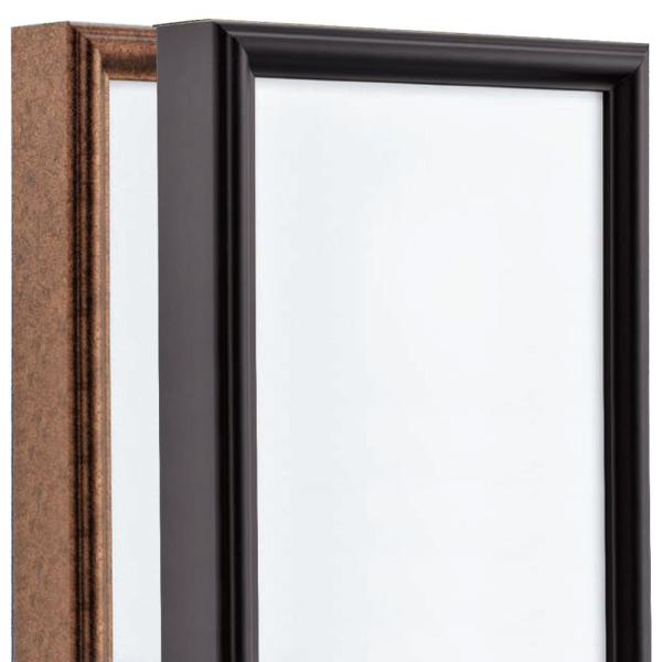 ブラック色は(廃番)となりました。でこぼこの質感が特徴の出展用仮縁です。フレームも濃い目の色合いでご用意いたしました。額縁のインパクトに負けない、重厚な作品、インパクトのある作品におすすめ。仮縁は展示会などに向く枠だけの組立式の額縁です。表...