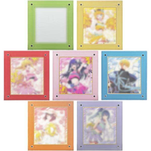 推しに合わせたカラーを選べる、7色展開のアクリルフレーム!ミニ色紙(寸松庵サイズ)がはまる3枚重ねのアクリルフレームです。壁面・卓上兼用で飾るシーンを選びません。中間に挟まれたアクリルには、色紙がはまるくり貫きが施されています。色紙をくり貫...