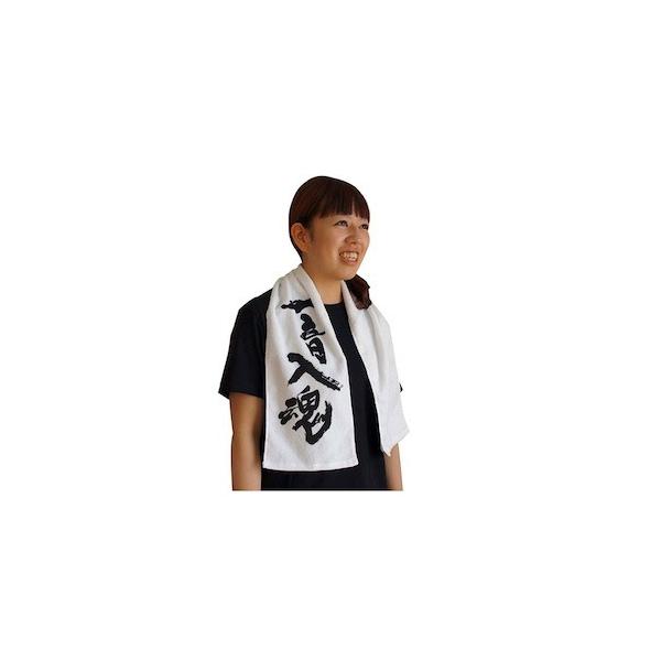 綿素材なので吸水率も高く、首にかけておくだけで汗を吸い取ってくれます。夏は汗拭き、冬は防寒具としてオールシーズン使用可能です