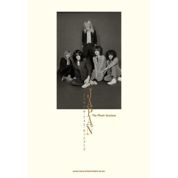 (株)シンコーミュージックエンタテイメント 【62308】 1978年にデビューし、わずか5年の活動期間を駆け抜けたイギリスの伝説的ロック・バンド、JAPAN（ジャパン）の写真集。デヴィッド・シルヴィアン、ミック・カーン、リチャード・バルビ...