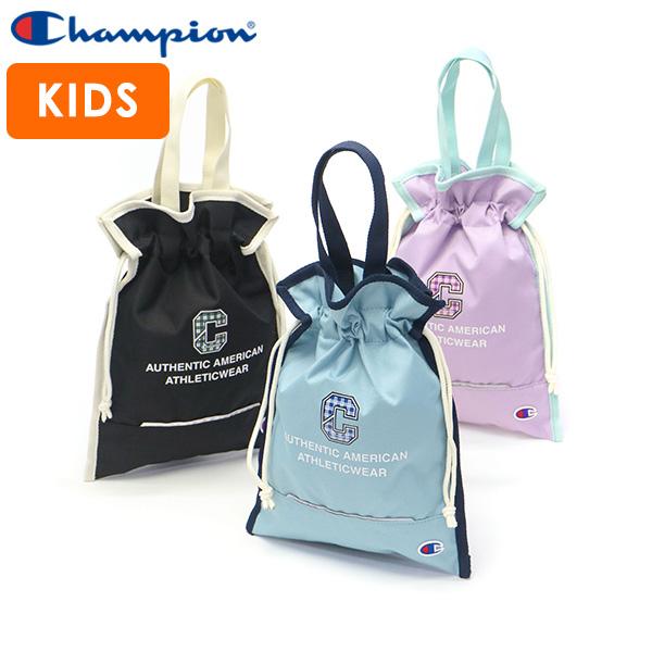 通学通園にぴったりなキッズ用シューズケースカジュアルシーンで人気な「Champion」から、お子様の通園・通学にオススメの上履き入れが登場しました。カラー展開：ブラック (01)、サックスブルー (15)、パープル (07)チャンピオン シ...