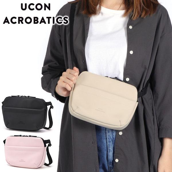 環境にも人にも寄り添うミニマルショルダー繊維くずをリサイクルして作られた超耐久ハイテク素材を使用した『Lotus Infinity』シリーズ。こちらはオールラウンダーで使えるショルダーバッグです。ストラップは調整可能なスライド式でヒップバッ...