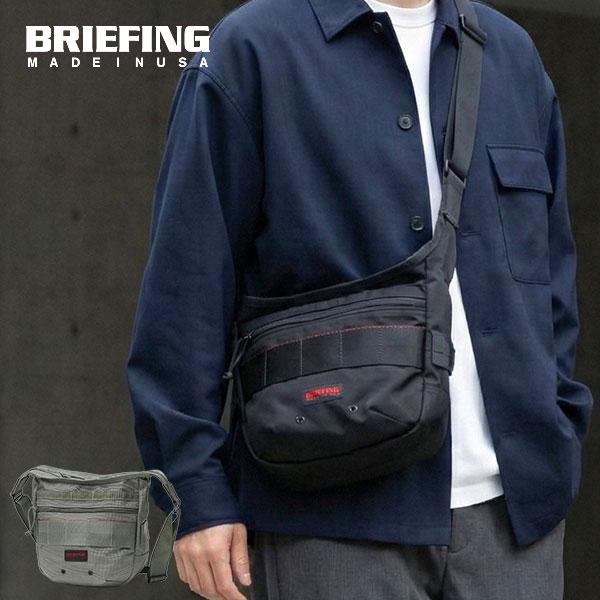 タウンユースに最適なコンパクトショルダーブリーフィングの中でもベストセラーを誇る「DAY TRIPPER」をひとまわり小さくアレンジしたモデル。本体は小さめな印象ながら、財布やA5サイズの手帳、ハンカチなどの必需品から500mlのペットボト...