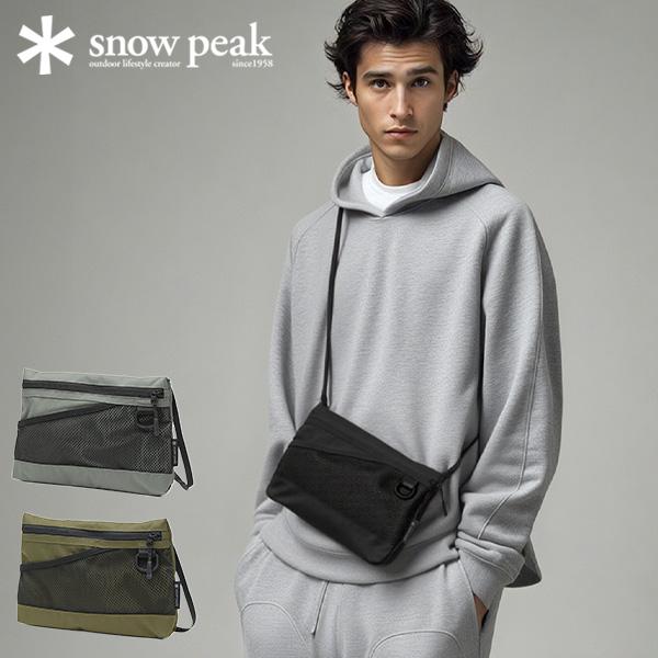 日常とアウトドアを結ぶ軽量サコッシュ毎日を彩るバッグを幅広くそろえるSnow Peakの『Everyday Use』シリーズ。カラー展開：Black(019)、Grey(012)、Olive(066)スノーピーク サコッシュ snow pe...