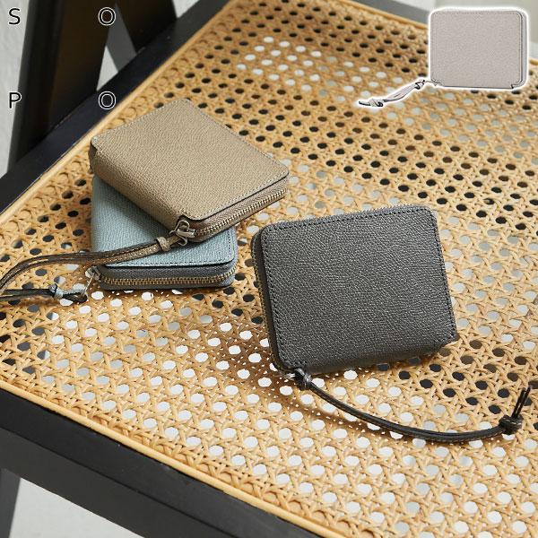 こだわり抜いて仕立てた高級感のある逸品最高級のカーフレザーを使用したラウンドファスナー二つ折り財布。カラー展開：DRAKGREY(DGRY)、ASHGREY(AGY)、OYSTERGREY(OGRY)、POWDERBLUE(PBLU)ソポ ...