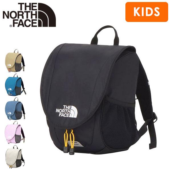 キッズに寄り添う冒険の相棒リュックアクティブなキッズに最適な8L容量のリュックです。大きく開くフラップは、中身が見やすく、荷物の出し入れがスムーズです。カラー展開：ブラック(K)、クラシックカーキ(CK)、バンフブルー(BF)、マウンテンブ...