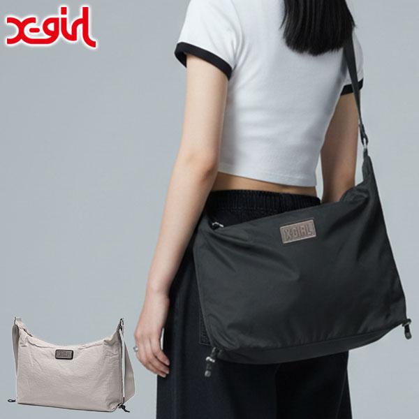 シルエット自在のトレンドショルダートレンドライクなシルエットのショルダーバッグ。カラー展開：BLACK(10)、LtGREY(15)X-girl エックスガール SIDE DRAWSTRING BAG ショルダーバッグ ラウンドショルダー ...