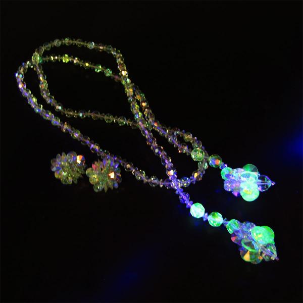 ★Vendome vintage uranium glass lariat necklace &amp; Earrings