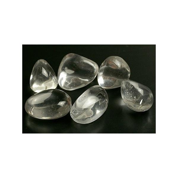 ヒマラヤ水晶のタンブルで、ここまで美しい綺麗なタンブルはなかなか入荷できません。 今回は30キロしか入荷できませんでしたが、サイズも大きく浄化するのに最適なタンブルでございます。今回は入荷が少ないため、100グラム単位で販売させて頂きます。...