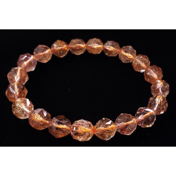 9.5mm玉×20個　手首周り約15.5cm  レッドルチルをスターカットに加工したブレスでございます。透明度も高く、高品質のレッドルチルを使用しております。