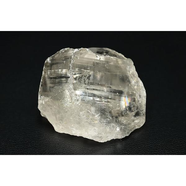 サイズ:約3.8×3.4×2.6cm 37.7g　2018年ツーソンショーにて買い付けてきましたウラルレムリアンでございます。当時、ロシアンレムリアンのみの取り扱いでございましたが、ロシアンレムリアンの商法登録保有者であるデビットガイガー氏...