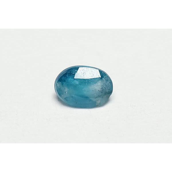 サイズ約:3×2×1.5mm 0.09ct　ジンバブエ産ユークレースが当店初掲載となります。ブラジル産に比べ色が濃くなっています。ユークレースはベリリウム珪酸塩鉱物の一種で、名前の由来はギリシャ語で「簡単」と「割れる」を意味する単語を組み合...