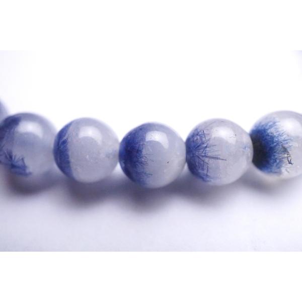 ブルーガーデンクォーツ(デュモルチェライトインクォーツ)の粒売りビーズが入荷いたしました。 水晶の中にデュモルチェライトの青い針をしっかりと確認することができます。デュモルチェライトインクォーツは産地も限られ、当然産出量も非常に少ない稀産種...