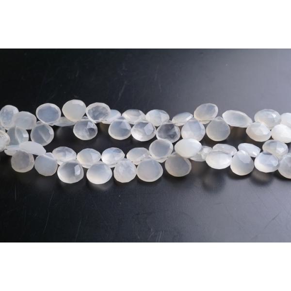 サイズ　約8〜9mm　1連約20cm インド加工ビーズの国内最安値を目指して、長期にわたるリサーチを行い、販売しております。 基本的に大量ロットで買い付けて、限界までお安くしての販売となります。インド加工の場合、同等品質の商品の再入荷が困難...