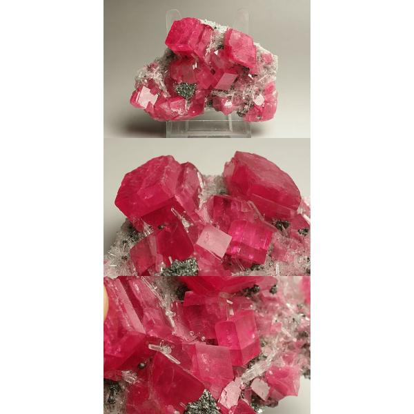 良質のロードクロサイト結晶群晶です。特に中央部の結晶はダメージがなく、透明度も高い極上の宝石質結晶です。小さな水晶を多数伴い、スウィートホーム鉱山産である特徴がよく現れた標本です。Sweet Home Mine,Alma,Colorado ...