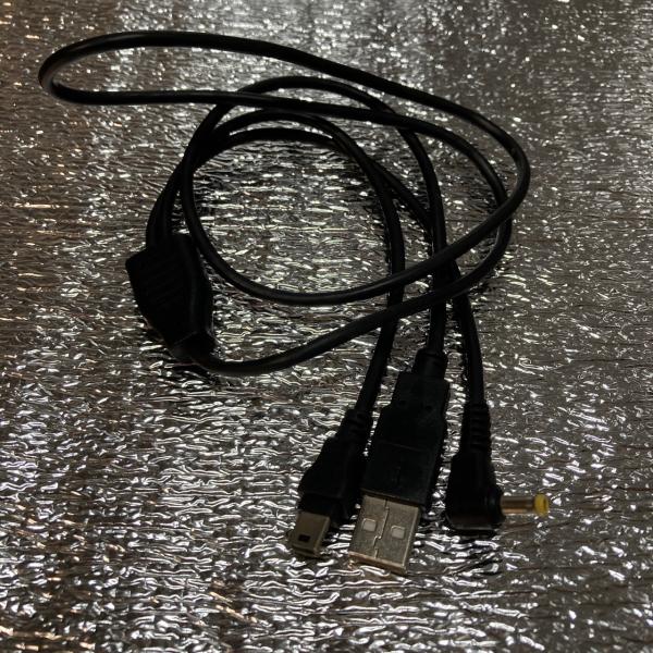 ご覧いただきありがとうございます。【 商品情報 】USBケーブル avm e101344 style 2725 vw-1 60℃ 30v space shuttle-c usb revision 2.0です。全長は約100cmです。【 商品...