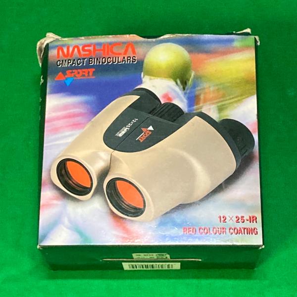 ご覧いただきありがとうございます。【 商品概要 】NASHICA 双眼鏡 ナシカ光学 CMPACT BINOCULARS SPORT 12倍双眼鏡 12x25-IR RED COLOUR COATING ポロプリズム双眼鏡です。ブランド :...