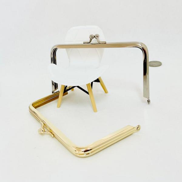 ■幅：約13ｃｍ、高さ：約7.5ｃｍ（手作業での採寸のため多少の誤差はご容赦下さい）-----【格安】「たくさんのお客様にハンドメイドを楽しんで頂きたい…♪」そんな気持ちから、多少の傷やシミ等がある商品を「格安価格」でご用意いたしました！商...