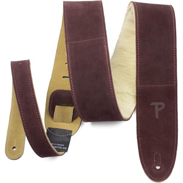 幅2.5(約6.3cm)インチのソフトスエードと非常に柔らかいシープスキンの裏地。標準サイズで41インチ(約104cm)から約56インチ(約142cm)まで長さ調節可能。