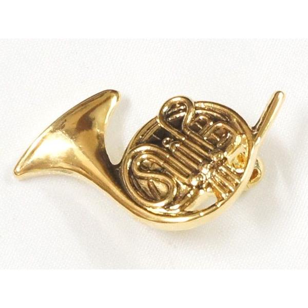 洋服や帽子、バッグに付けて、さりげなく音楽ファンをアピール♪プチギフトや、卒入学の贈り物にもおすすめです。サイズ：40mm素　材：真鍮MADE IN JAPAN