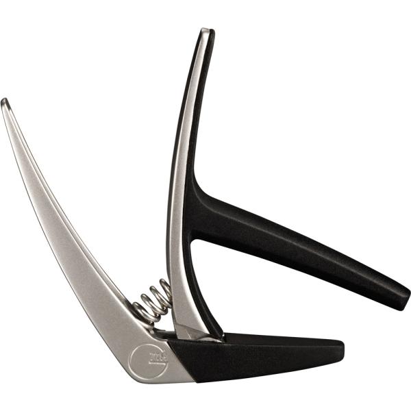 エルゴノミックデザインを踏襲した、6弦アコースティックギター用のG7thナッシュビル・カポです。装着の簡単なバネ式。アルミ合金とシリコンラバーを採用した質感あふれる非常に軽い（37グラム）カポです。アコースティックギター（6弦)用