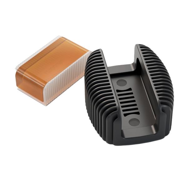 アメリカ、D’Addario社より松脂の割れ防止の為の画期的な商品が新商品で発売されました。「Rosin Guard」と言われるこの商品は既存のNatural Rosinを装着できる商品となっており、本商品にはNatural Rosinが既...