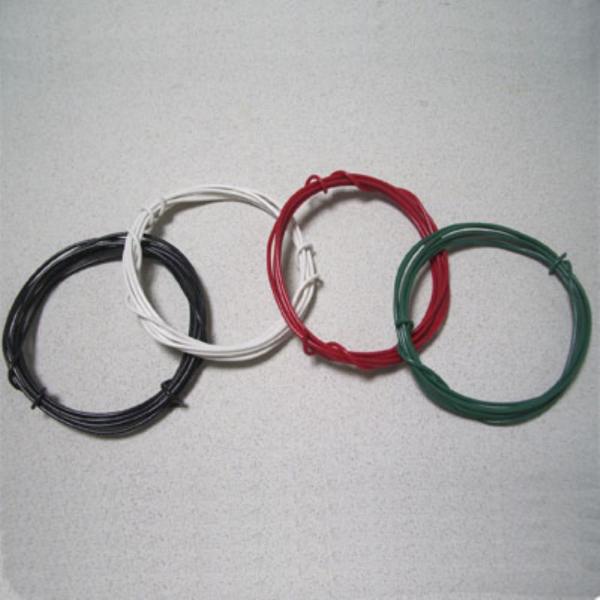 ベルデン社製のギター、エフェクター内部配線用リード線。確実な音圧アップ・音質向上をお約束します。MIL-SPEC.(米軍軍用規格)適合品です。耐圧600V、耐熱150度。各4色、各1メートルでこの価格です！Made in U.S.A.