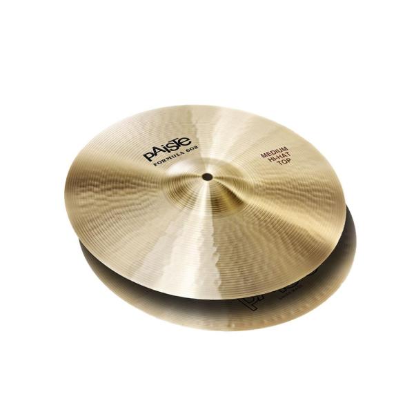 Paiste Formula 602 Classic シリーズ「Medium Hi-Hat（ミディアム・ハイハット）」は、リッチで暖かいオープン・サウンドと、正確なチック・サウンドが特徴。軽いタッチでも反応が良く、ワイドレンジなハイハット・...