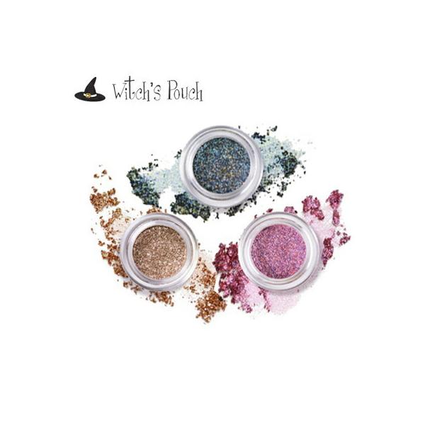 商品名Witch's Pouch(ウィッチズポーチ)プリズムカラーピグメント内容量3.5g/全3色から選べる商品説明ウィッチポーチ人気のピグメントシリーズ最新作！2色のグリッターで印象的な目元に♪塗った瞬間密着！発色抜群華やかに輝く！主役級...