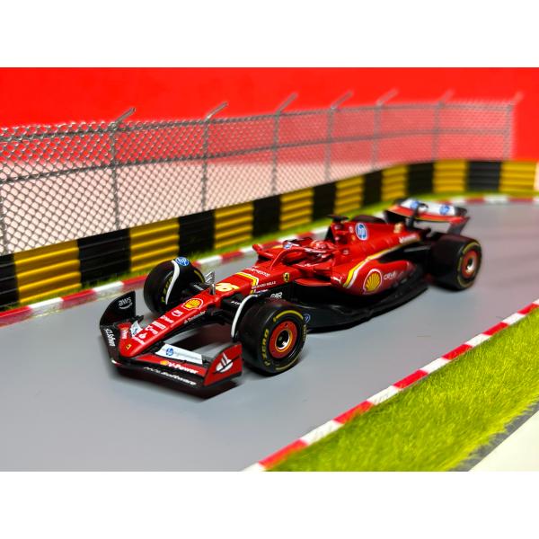 ケース・ドライバー付在庫品＜商品について＞小傷や多少のデカールのズレ、塗装ムラ、ドアミラー、スポイラーの取付誤差等、明らかな破損や部品の欠品以外は返品交換の対象には含まれません。外箱の開封痕は、検品、メーカー生産時、輸出入の際の通関検品痕と...