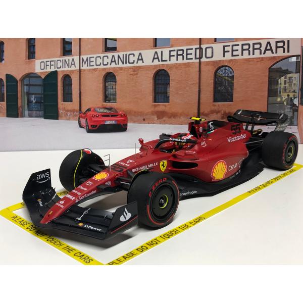 【発売日：2023年04月30日】フェラーリ　F1 2022 バーレーンGP　サインツ　ダイキャスト製　在庫品　セール品につき返品交換はお受けできませんのでご了承ください。＜商品について＞小傷や多少のデカールのズレ、塗装ムラ、ドアミラー、ス...