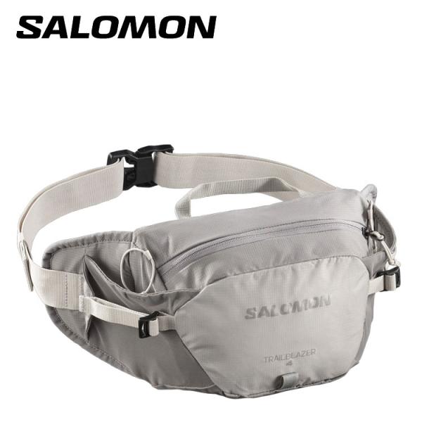 ショートハイクやツーリングに最適なユニセックス仕様の Trailblazer Belt が登場。使いやすいバックルと調整システム、メインコンパートメントと安全ポケットに加えて、さまざまなボトル（最大容量 1L）に対応したストレッチポケットを...