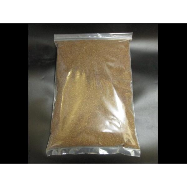 クワガタ幼虫用マットＳ　５Ｌクワガタ幼虫用に特化したマットです。オオクワガタ、ミヤマクワガタ、ヒラタクワガタ、ノコギリクワガタ、フタマタクワガタ、シカクワガタ、ホソアカクワガタ等の殆どの幼虫飼育に使用できます。ノコギリクワガタ、ホソアカクワ...