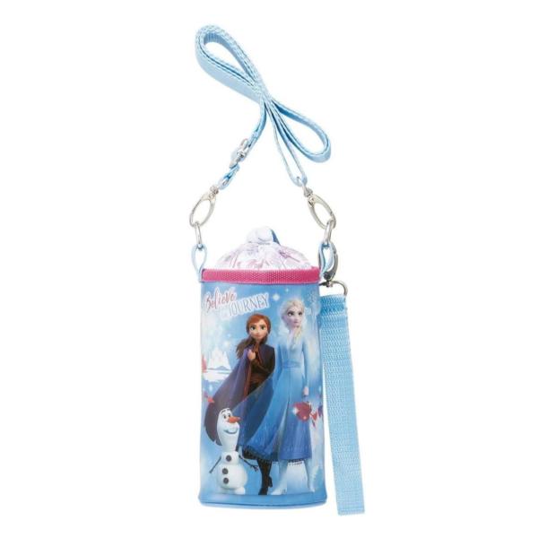 保冷、保温両方のシーンでご使用頂けるアナと雪の女王のペットボトルホルダーです。290ml〜500mlのペットボトルに対応。便利な巾着タイプで出し入れラクラク、巾着をきゅっと絞ればペットボトルが抜け落ちにくく、使い勝手抜群。裏地は保冷効果のあ...
