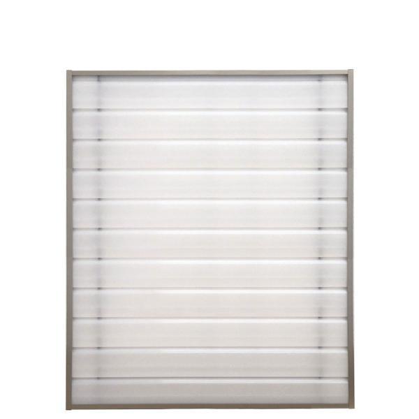 【商品名】目隠しスクリーンパネル【サイズ】幅95cm  高さ113cm【重さ】約4.2kg【材質】ポリカーボネート、アルミ(日本製)【お届け状態】パネル完成品(アングルをネジで固定するだけで完成です)【セット内容】目隠しスクリーンパネル本体...