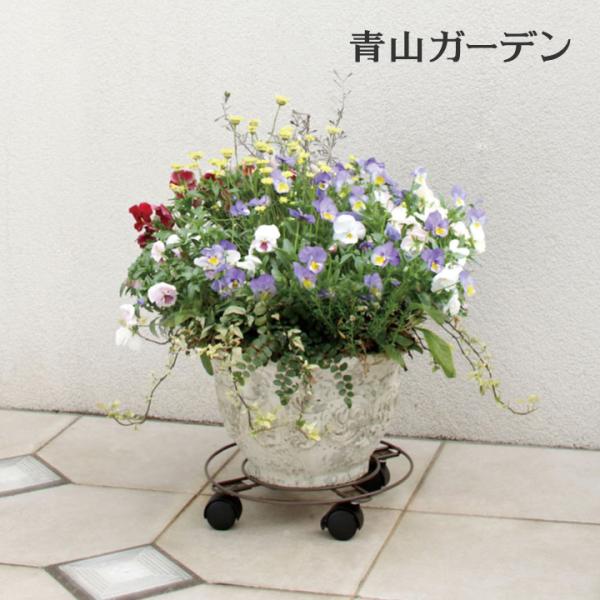 ■商品名：コンテナキャリー■コード：26889400鉢を浮かせることで夏の暑さ対策や鉢底に虫が集まることを防ぎます。キャスターがあるので移動が楽です。ストッパーで固定ができるので安心です。【商品情報】サイズ：約幅31×奥行31×高さ6.5c...