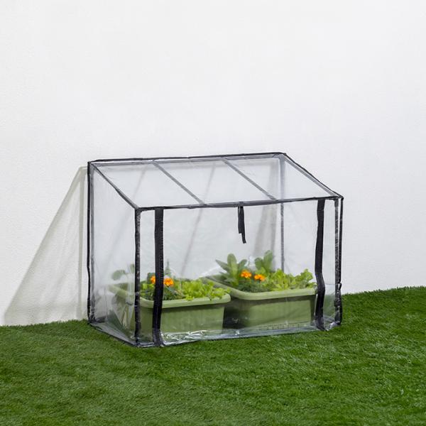 ■商品名：ビニール温室 プランター用 ワイド■商品コード：56563400寒さや霜から植物を守る！開閉しやすく、使いやすい温室です。【商品詳細】サイズ：約幅96cm×奥行50cm×高さ71cm重量：約1.2kg材質：［本体］スチール［カバー...