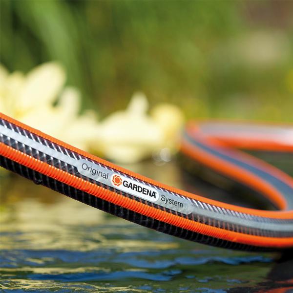 ■商品名：プレミアムSuperFLEXホース 20m 直径13mm■コード：98643900優れた柔軟性、安定性、および耐久性を提供。ねじれにくい形状安定性と優れたUV耐性。【商品詳細】サイズ：約幅2000cm×奥行1.27cm×高さ1.2...