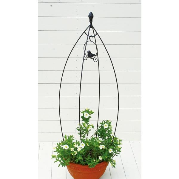 つる性植物をからませたり、お庭のアクセントとして…材質：アイアン製カラー：ブラウン本体サイズ：幅45ｘ高さ120cm●大変申し訳ございません●構造上、本体上部の可動部分周辺を中心に、塗装剥がれ・キズ・錆等がございます。※鉄製品の場合は初期に...