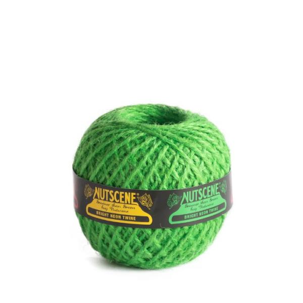 【商品名】 麻ひも　ネオンミニボール【サイズ】 直径約8.5cm【重さ】 約60g（目安…おおよそ60m）【太さ】 約1.3mm前後（ばらつきがあります）【原材料】 2ply麻【生産国】 イギリス※ply…麻ひもを編んでいる本数です。2pl...