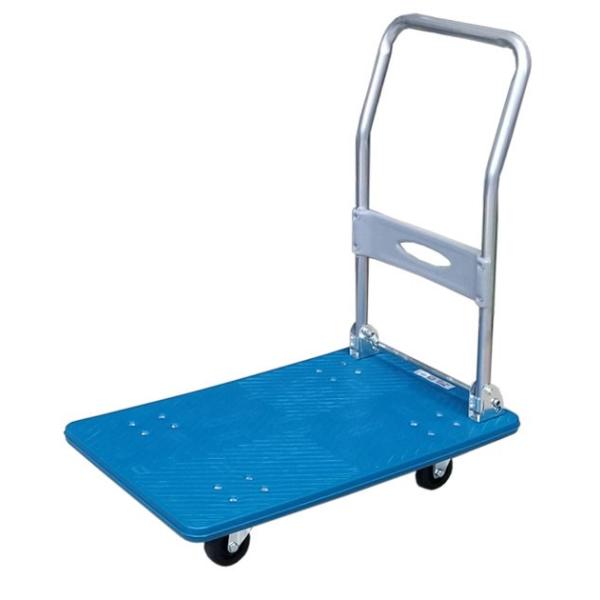 お買い得価格の当店人気商品！樹脂製台車■全長 700mm■全幅 440mm■最大荷重 100kg■自重 4.8kg※申し訳ございませんが、北海道・沖縄・離島地域は　送料別途お見積りとなります。ご了承ください。