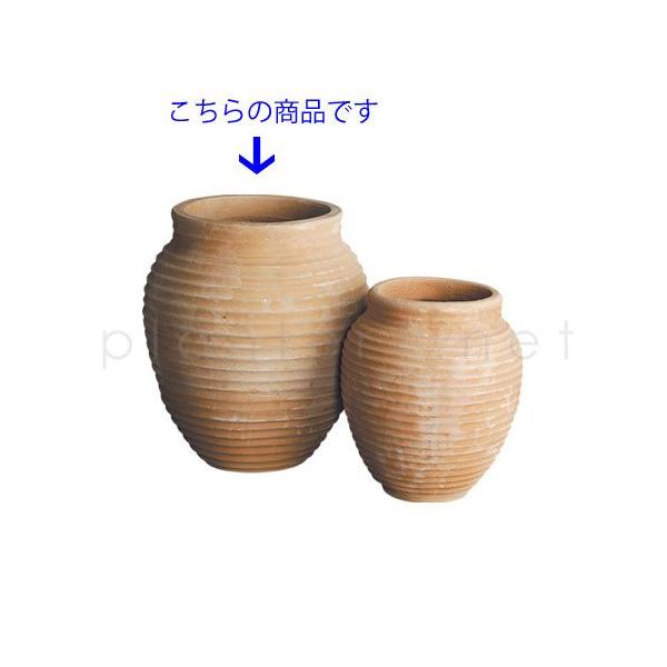 ■素材：素焼きテラコッタ■外サイズ：幅（直径）45cm×高さ 52cm■重さ：約17kg■底穴：開いています。■専用受け皿：なし■返品交換：不可（出荷後の返品交換はお受け致しかねます。）サイズは誤差が生じる場合があります。ご理解あるお客様の...