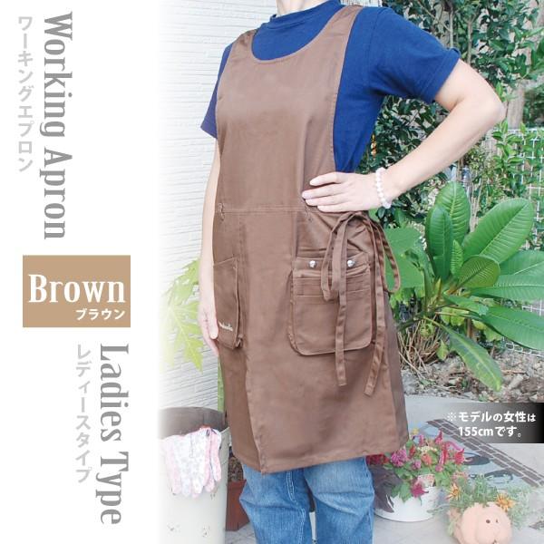 〈商品の特性〉・撥水加工済み・深めで動きやすいのに開きすぎない構造になっております。・合皮のポケットが付いているので刃物も安心して収納できます。・横からの開閉タイプのため簡単に着用できます。また、横についたリボンも楽に結べます。●素材：ポリ...