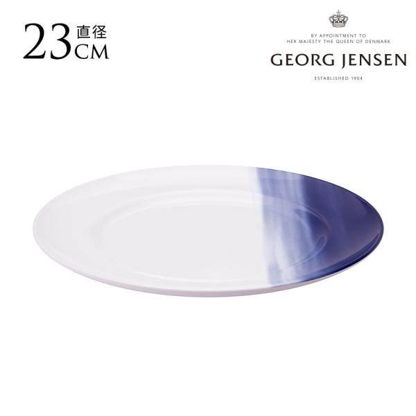 材質:ポーセリンサイズ/重さ:高さ: 23mm 直径:220mm備考:ブルーの濃淡で描かれたエレガントな筆づかいが特徴のランチプレート。美しいポーセリンのディナーウェアコレクションの１つでで、長く愛用していただけます。水彩画のような筆づかい...