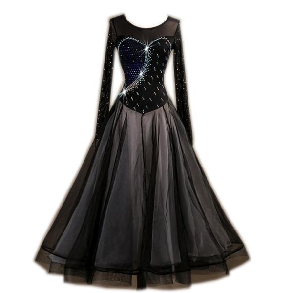 ストレッチ素材で動きやすく、発表会、競技、練習などにおすすめのレディースモダン社交ダンス衣装です。伸縮性がありとても着心地が良いワンランク上の生地を使用しています。ぜひお楽しみにしてください。[サイズ/cm] S/　　着丈125　バスト78...