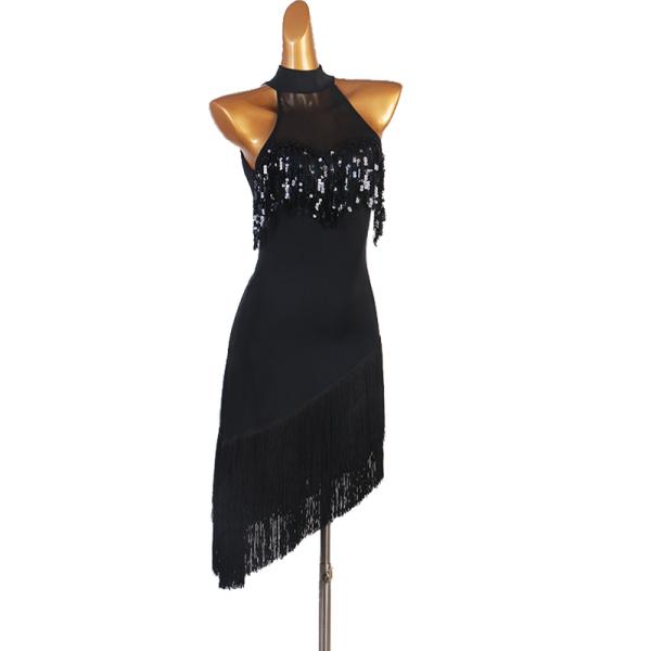 ストレッチ素材で動きやすく、発表会、競技、練習などにおすすめのレディースモダン社交ダンス衣装です。伸縮性がありとても着心地が良いワンランク上の生地を使用しています。[サイズ/cm]     S/　　着丈80-85 　バスト78-84　　ウエ...