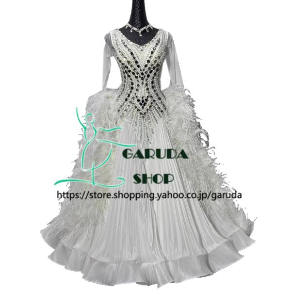 ストレッチ素材で動きやすく、発表会、競技などにおすすめのレディースモダン社交ダンス衣装です。高級ドレス、ぜひお楽しみにしてください。魅力のセミオーダーも対応させていただきます。[サイズ/cm] Sサイズ  着丈125 バスト79-83 ウエ...