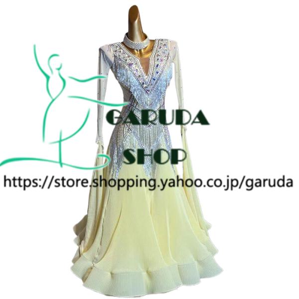 ストレッチ素材で動きやすく、発表会、競技などにおすすめのレディースモダン社交ダンス衣装です。高級ドレス、ぜひお楽しみにしてください。魅力のセミオーダーも対応させていただきます。[サイズ/cm] Sサイズ  着丈125 バスト79-83 ウエ...