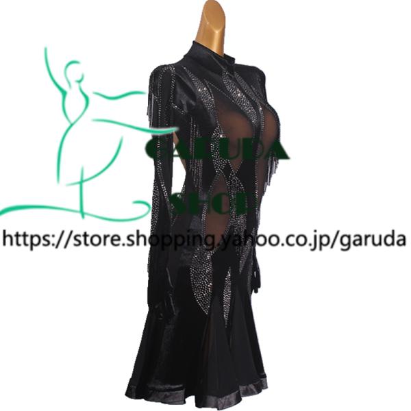 ストレッチ素材を使用しているため動きやすく、発表会や競技などにおすすめのレディースラテンドレスです。高級ドレスをぜひお楽しみにしてください。魅力的なセミオーダーも承っております。Sサイズ  身長150-157 バスト79-83 ウエスト62...