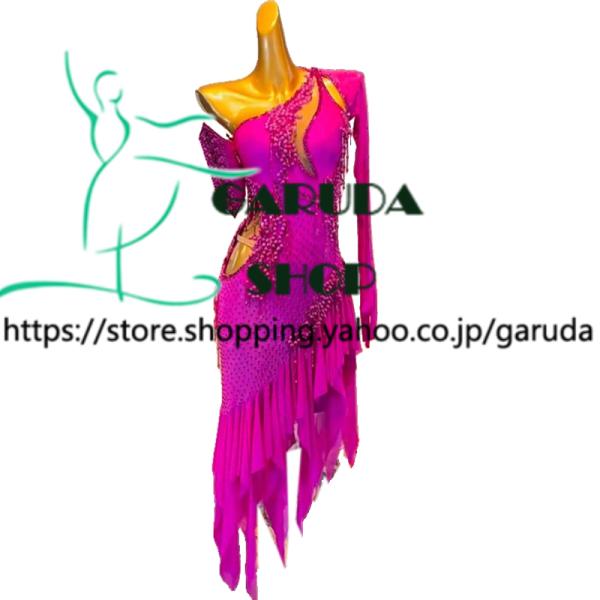 ストレッチ素材を使用しているため動きやすく、発表会や競技などにおすすめのレディースラテンドレスです。高級ドレスをぜひお楽しみにしてください。魅力的なセミオーダーも承っております。Sサイズ  身長150-157 バスト79-83 ウエスト62...